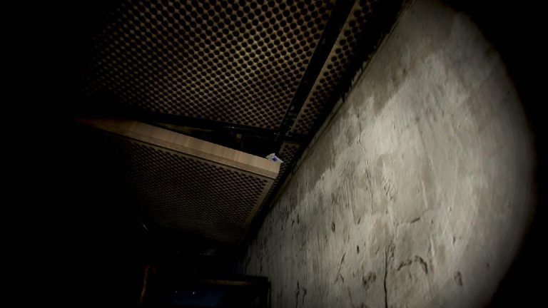 Night Security: 100% Guide (夜間警備) - GamePretty